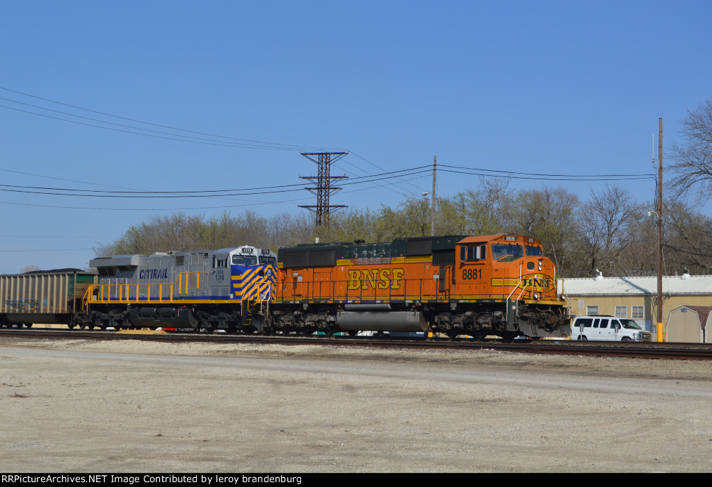 BNSF 8881